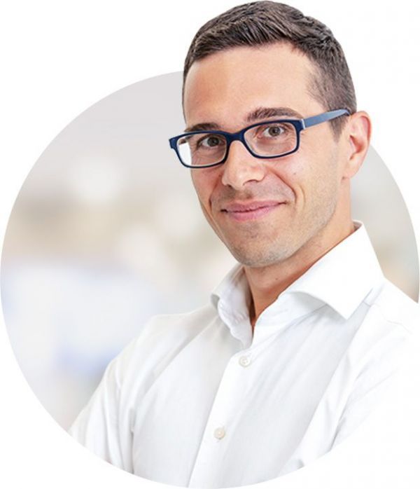 Gesichtschirurgie und Tumorentfernung im Gesicht | Dr. Riedl